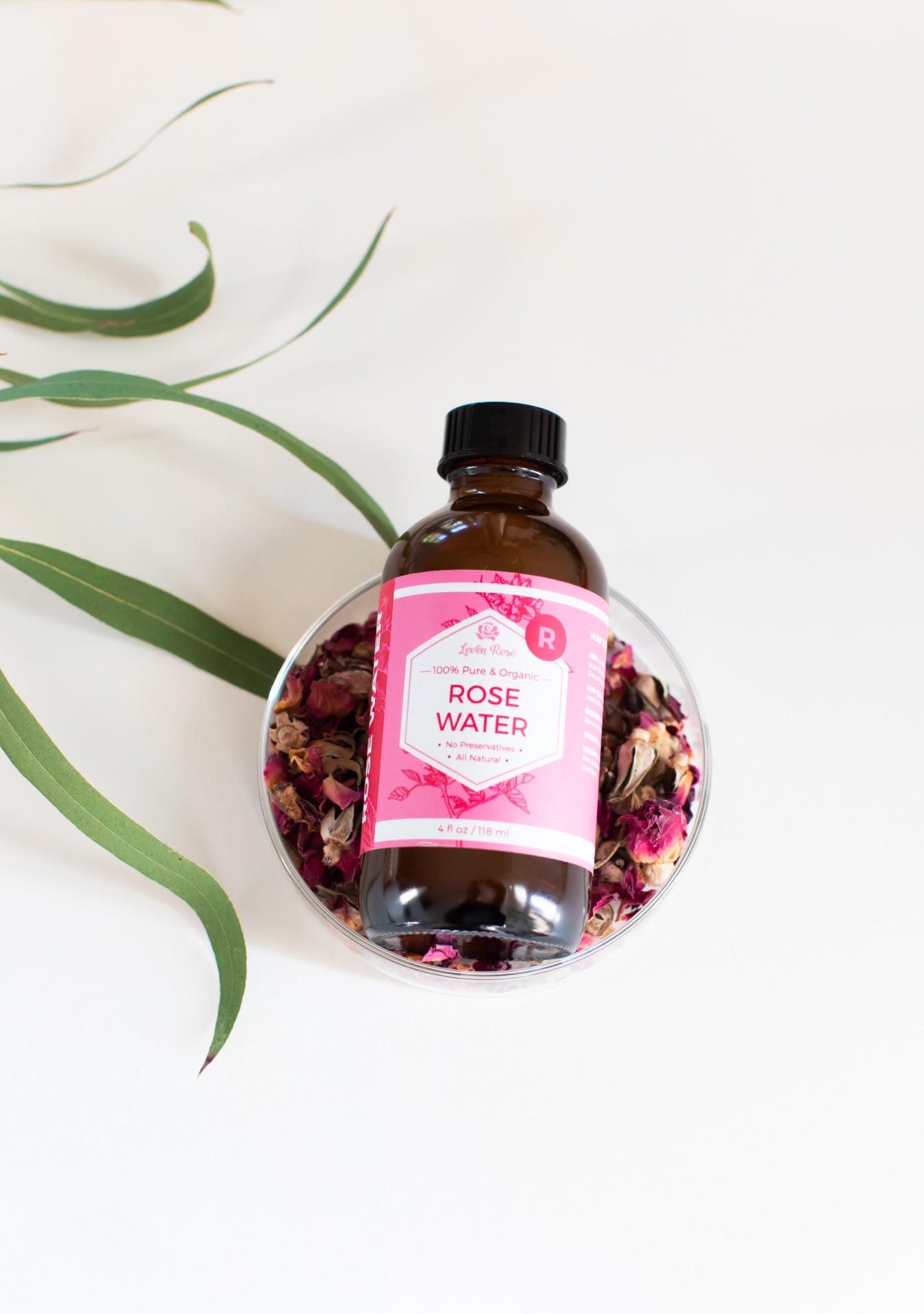 How to Make Natural Sunscreen Using Raspberry Seed Oil and Carrot Seed